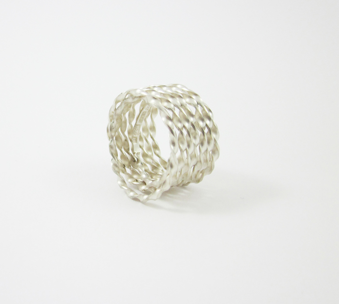 Professor Hiramatsu- Twisted Ring by Terry Brodie-Smith (Jewellery ...