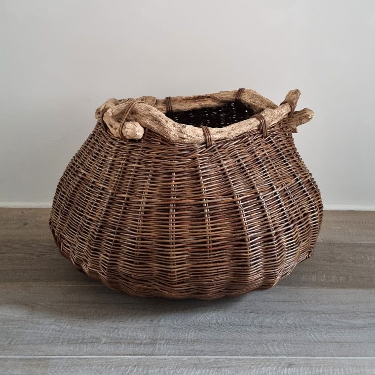 Gorse Wood Pouch - The Scottish Gallery