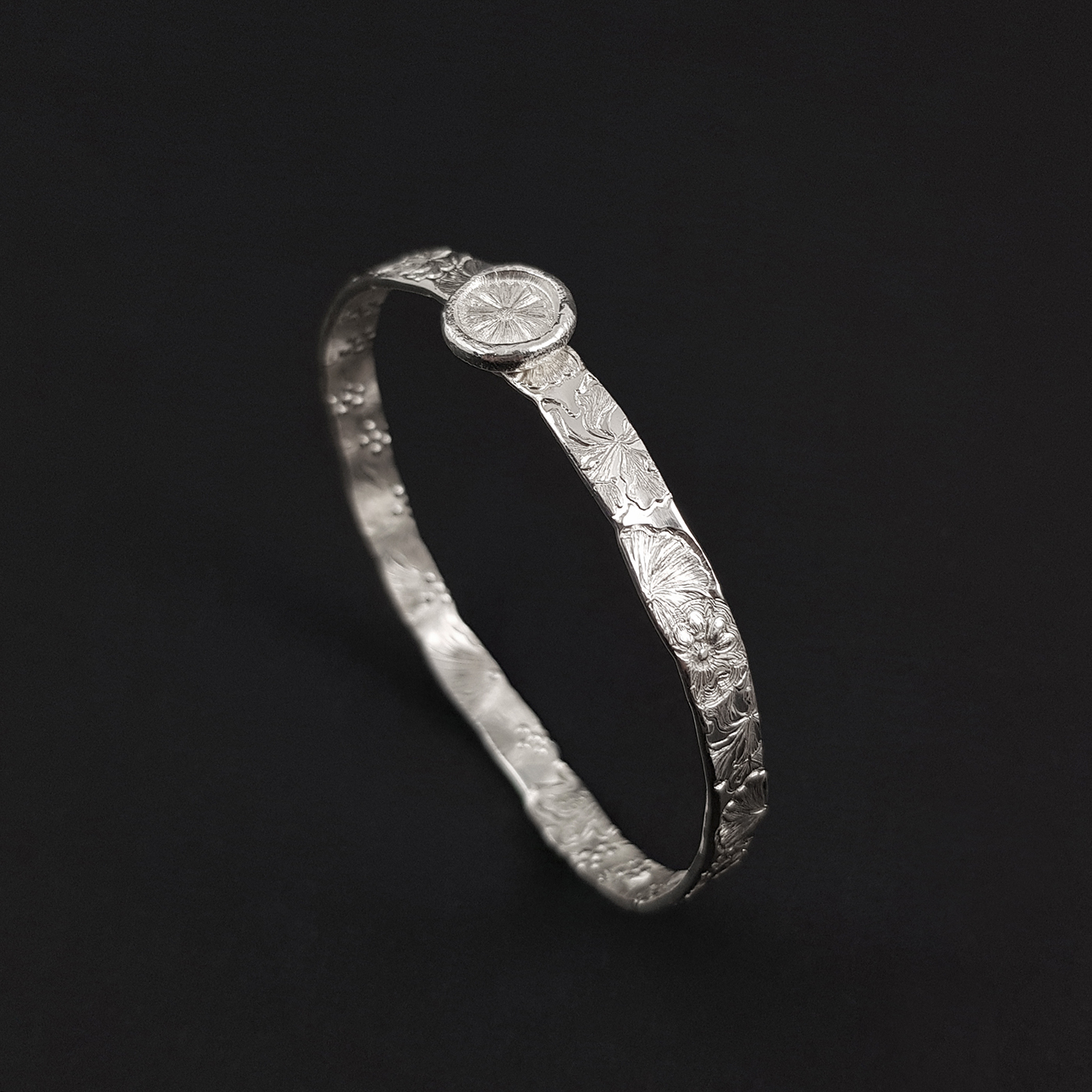 Silver Daisy Bangle by Malcolm Appleby (Jewellery) | The Scottish Gallery