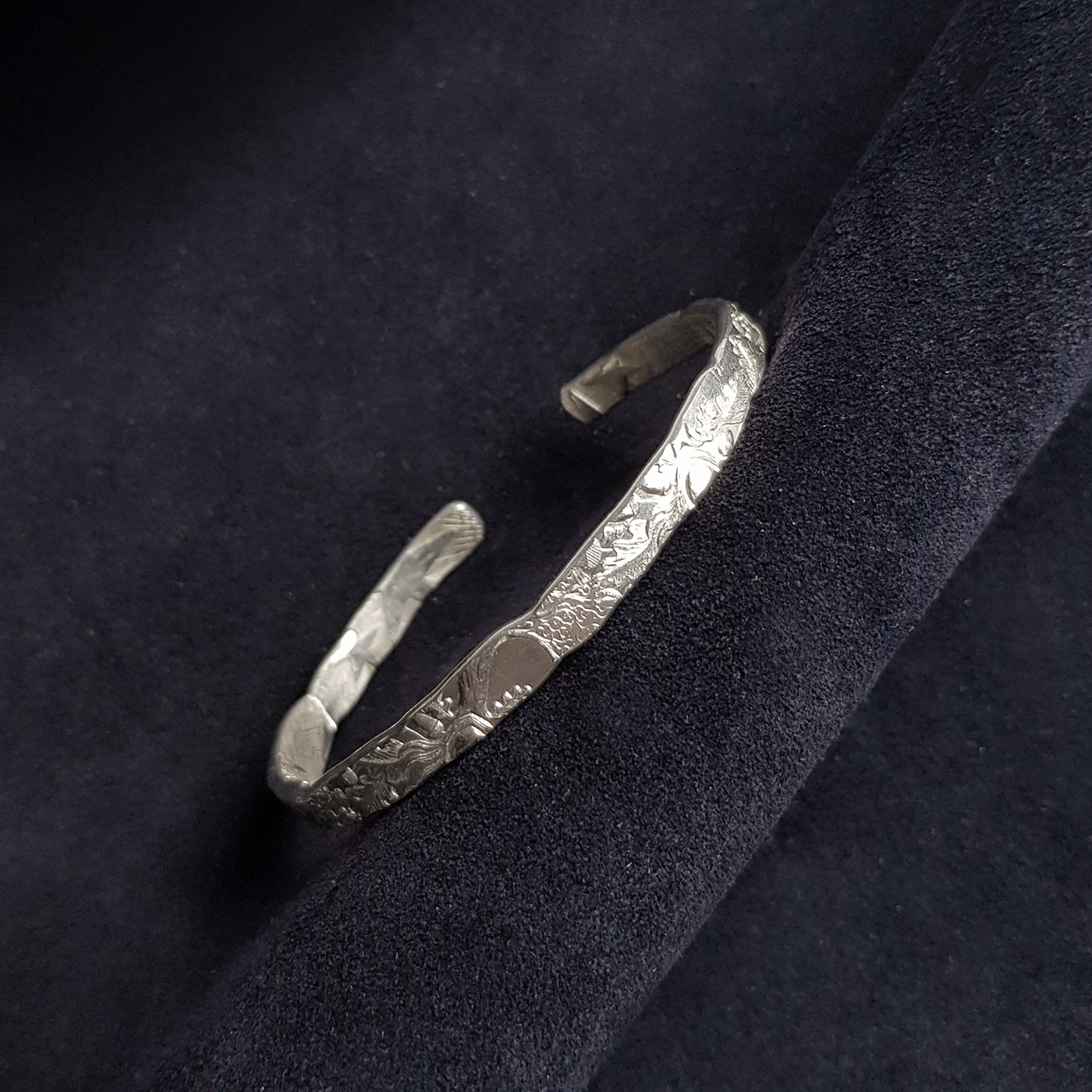Acorns and Oak Leaves Slipover Bangle by Malcolm Appleby (Jewellery ...